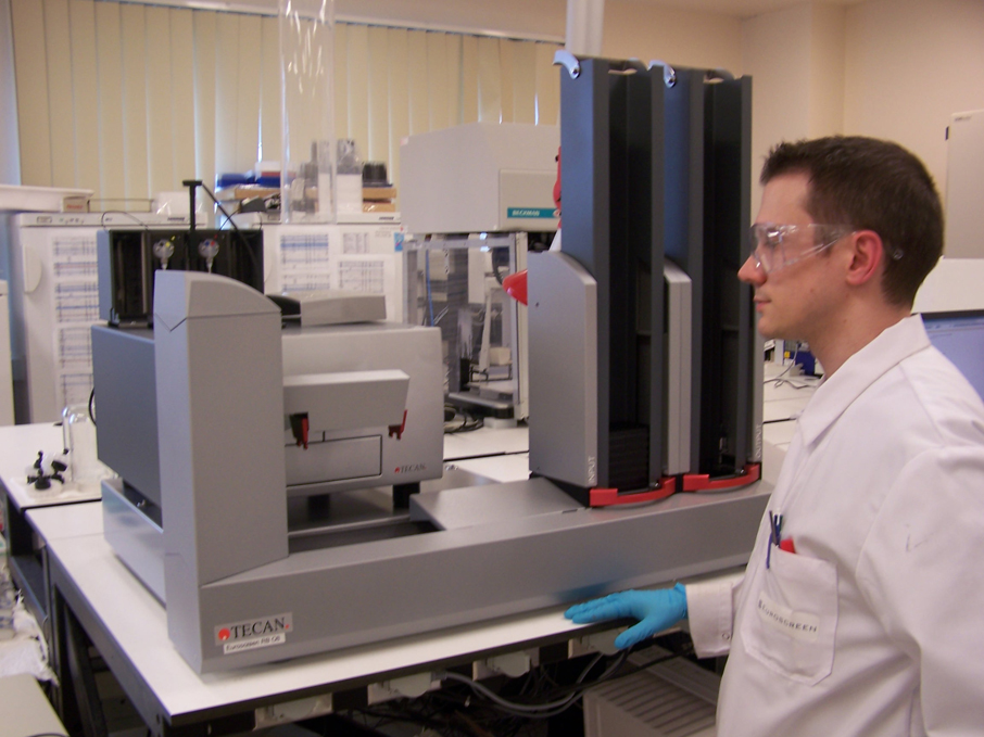 Tecan Infinite® F200 PRO offers flexibility for drug discovery ...
